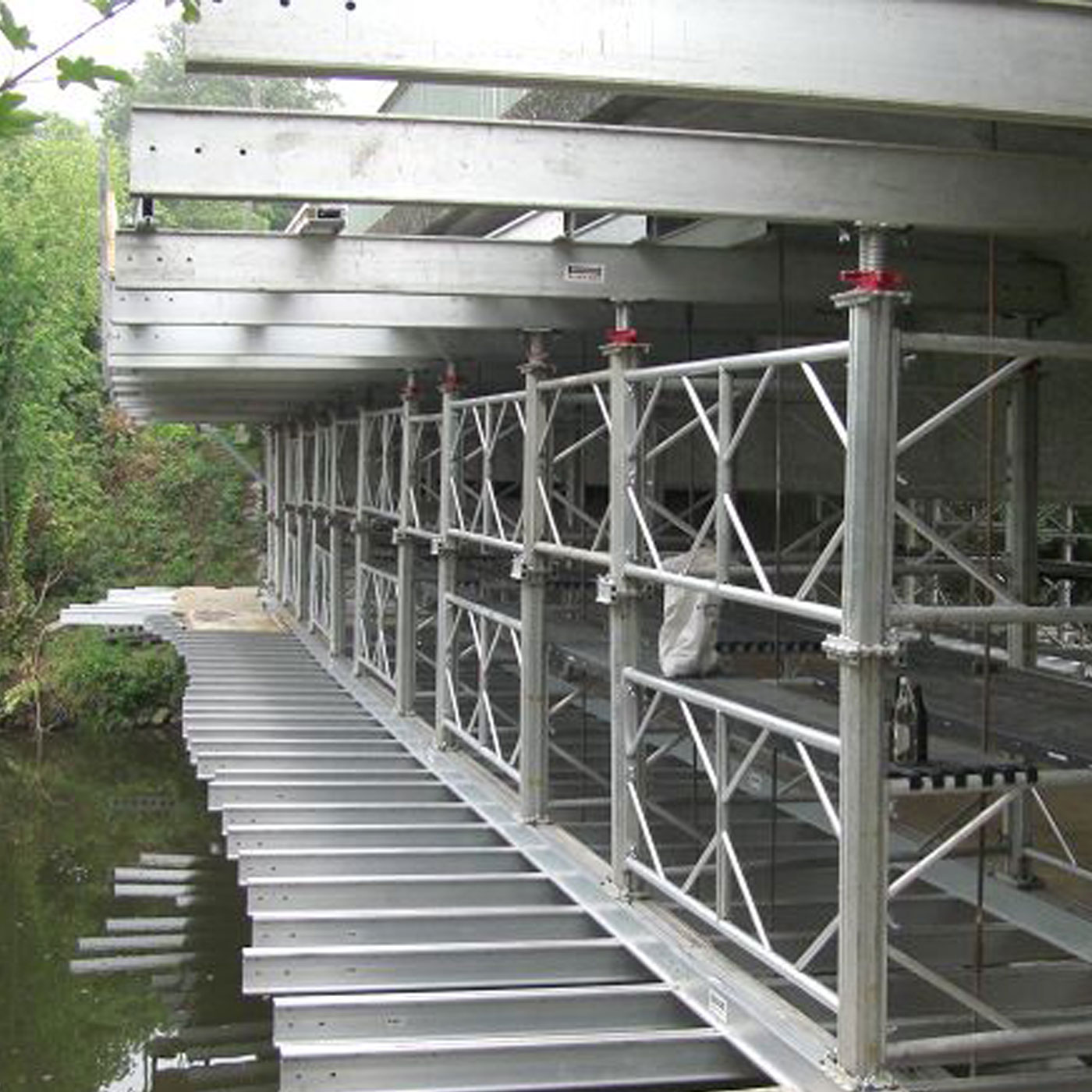 Étaiement de coffrage Alu TITAN - Ischebeck France
